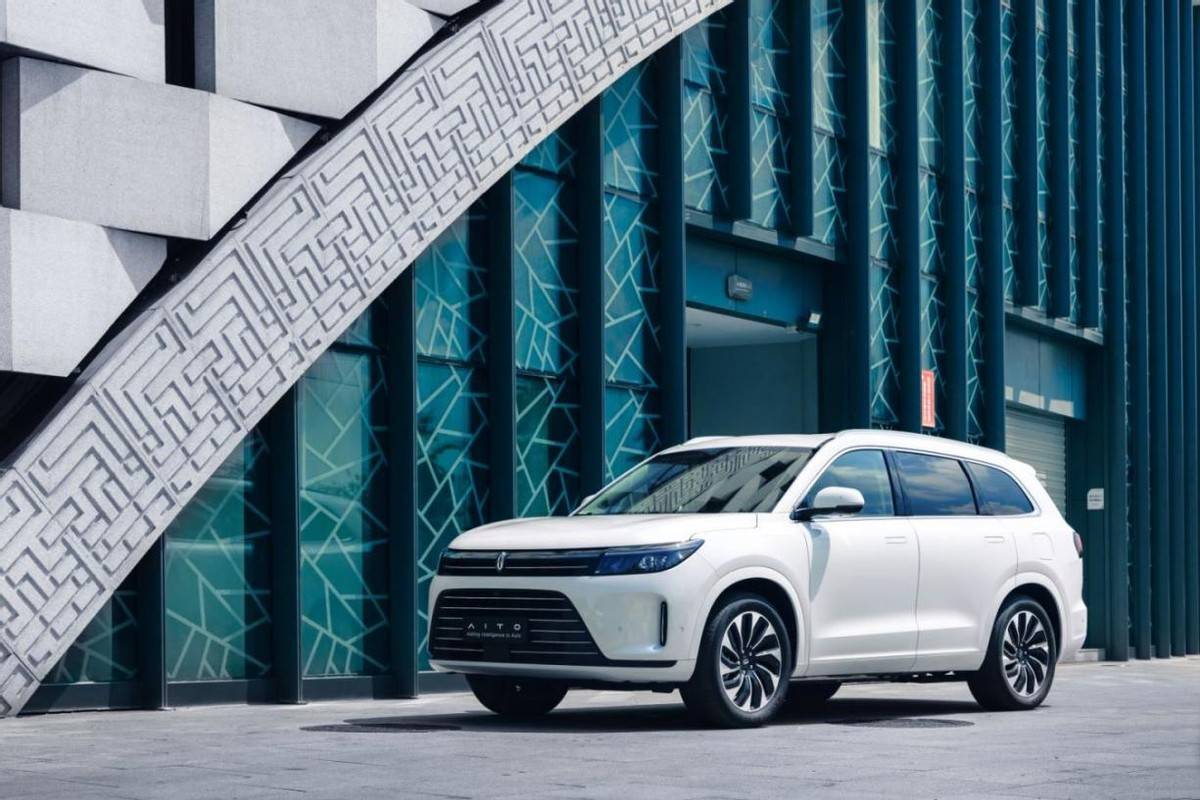 AITO问界M7对比理想L8，30万级豪华SUV你选谁？_搜狐汽车_搜狐网