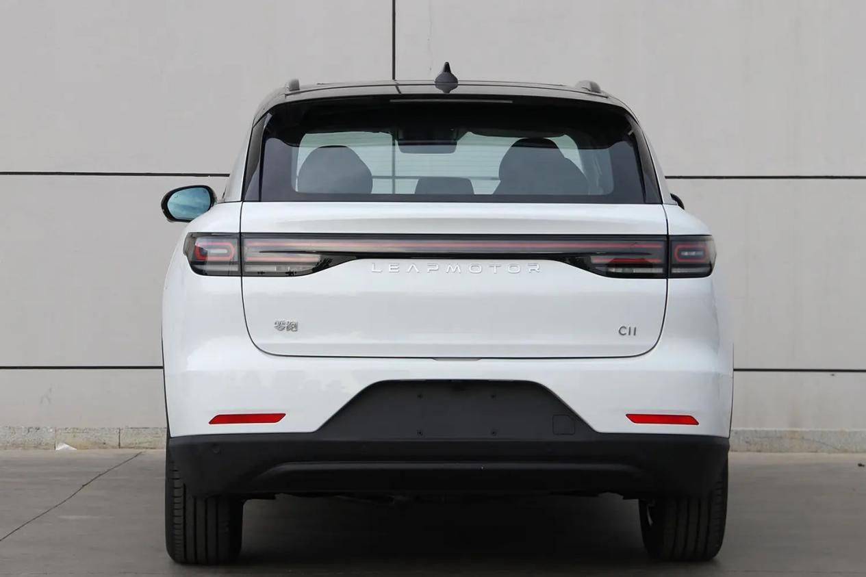 零跑C11增程上市，与理想L9、问界M5一起凑齐了SUV增程版块_搜狐汽车_搜狐网