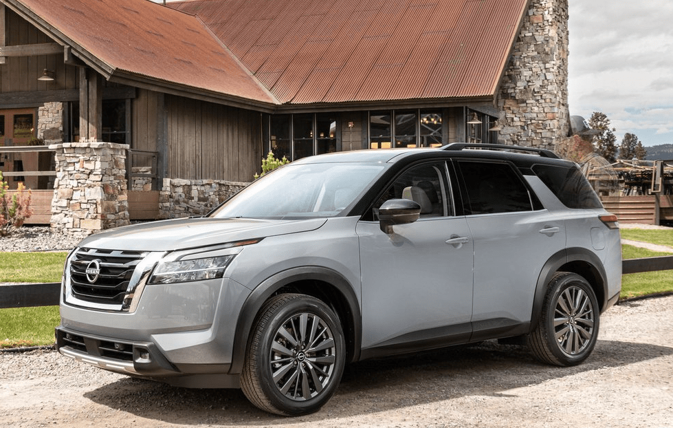 搭3.5L V6+9AT动力！2023款日产Pathfinder海外版，竞争福特探险者_搜狐汽车_搜狐网