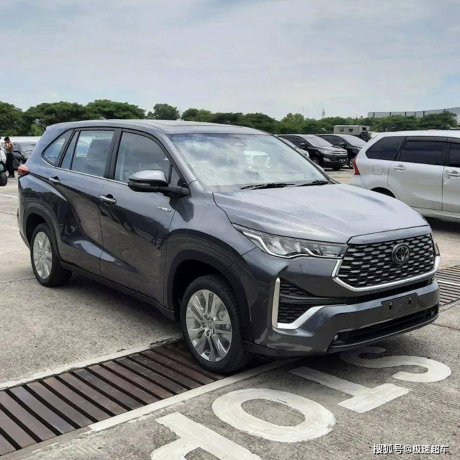 丰田新款MPV亮相，海外预售14万，空间不输传祺M6，2.0L+CVT_搜狐汽车_搜狐网