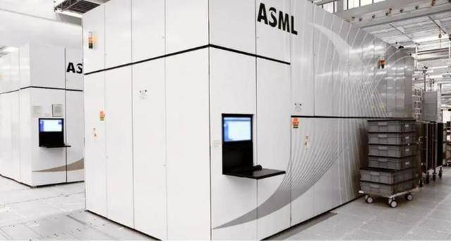 ASML这是“铁了心”了要出货_市场_产能_芯片