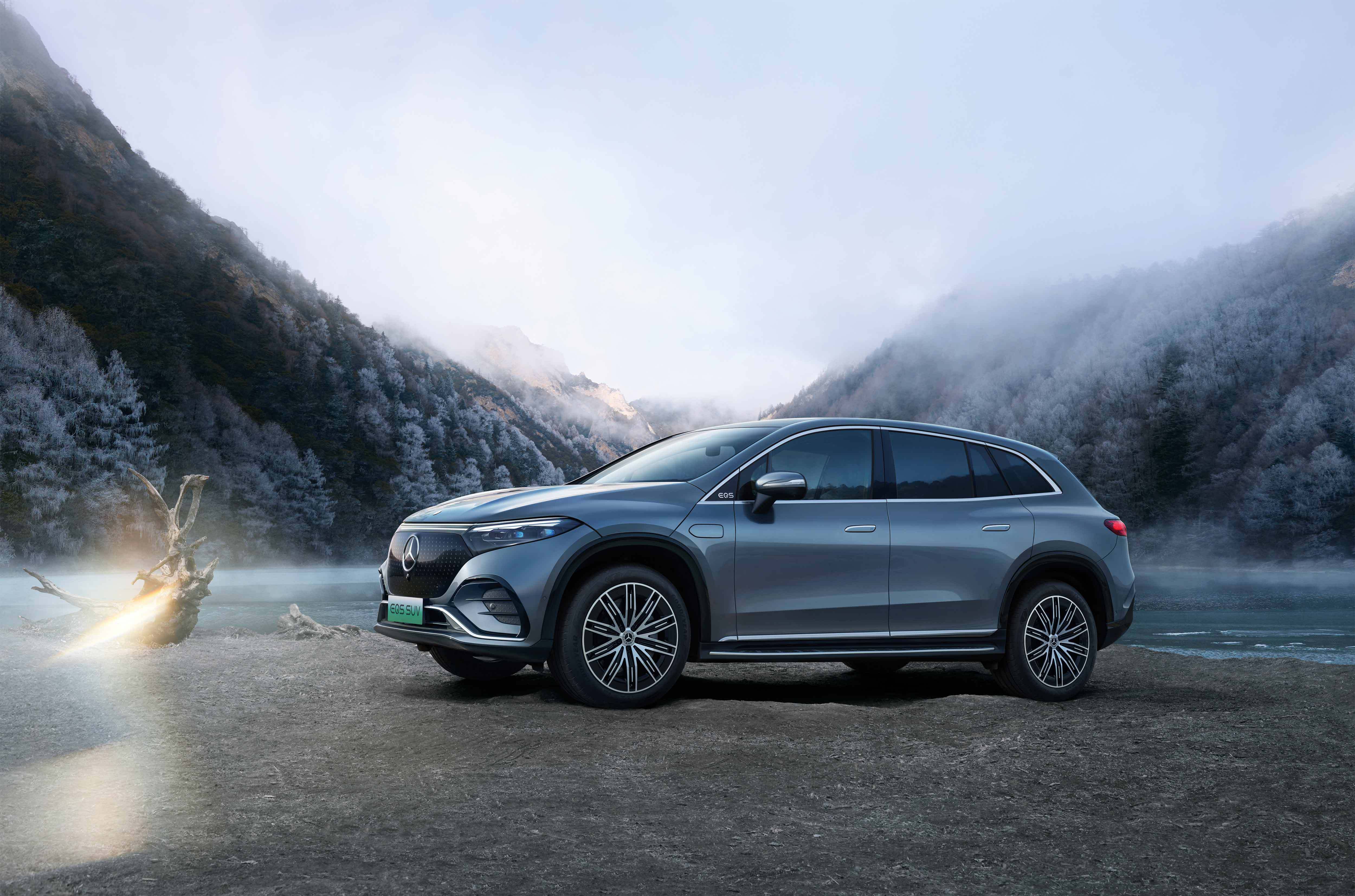 城市山川 超然万象 大型豪华纯电SUV 全新EQS正式上市_搜狐汽车_搜狐网