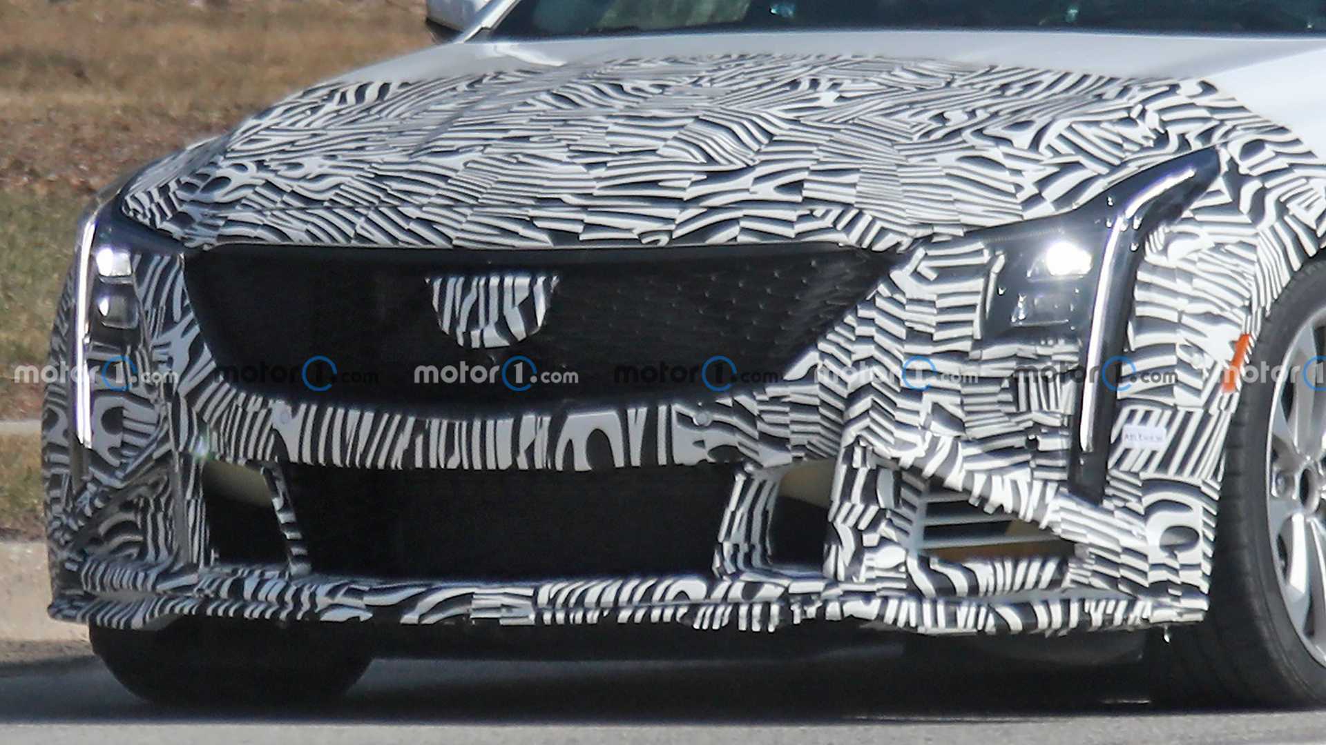 最快年底亮相 凯迪拉克2024款CT5-V Blackwing最新谍照曝光_搜狐汽车_搜狐网