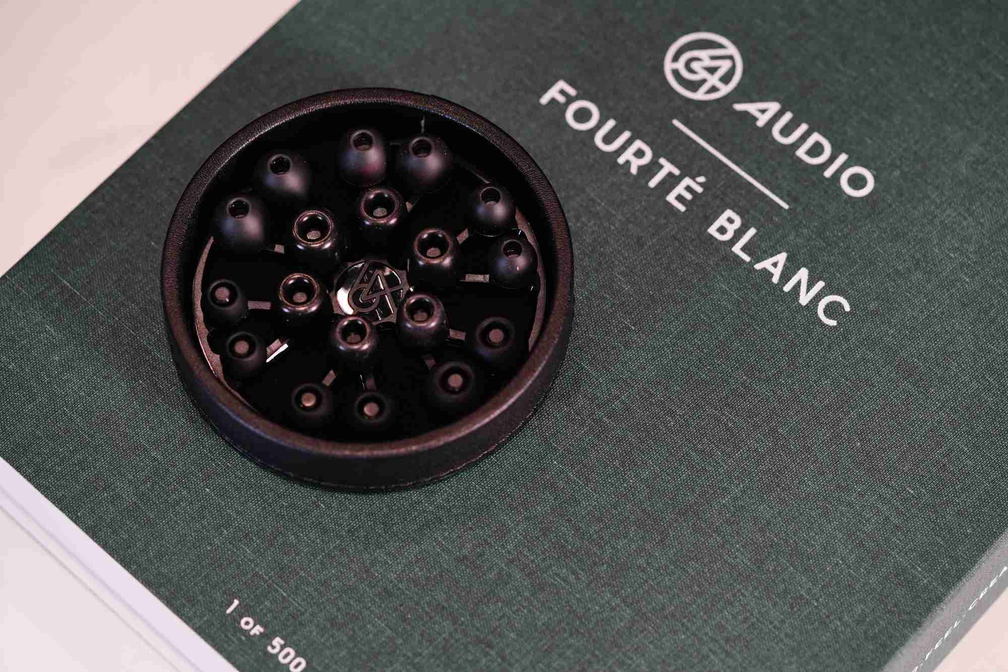 大巧不工 返璞归真——64 Audio新限量旗舰耳塞FOURTÉ BLANC_产品_单元_耳机