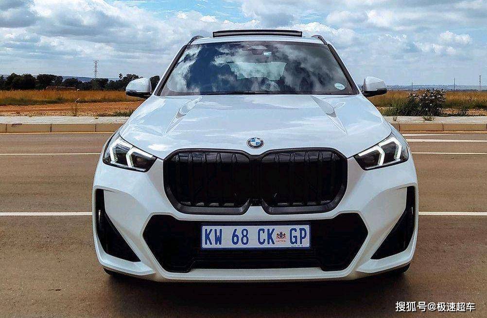 新一代宝马X1运动版来了，黑色格栅+运动轮毂+2.0T，新配置更出色_搜狐汽车_搜狐网