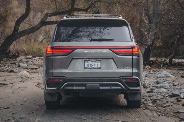 雷克萨斯LX700h即将成为豪华越野SUV的顶级混合动力车_搜狐汽车_搜狐网