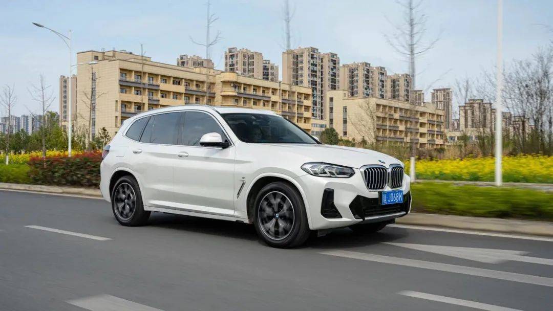 硬刚宝马X3半步不退，这部新势力SUV刺穿BBA护城河_搜狐汽车_搜狐网