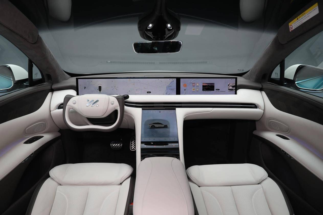 纯电中大型SUV关公战秦琼，智己LS7和小鹏G9谁更胜一筹？_搜狐汽车_搜狐网