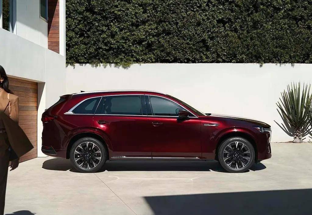 马自达CX-90正式发布，3.3T2.5L插电混动，下半年引入国内市场_搜狐汽车_搜狐网