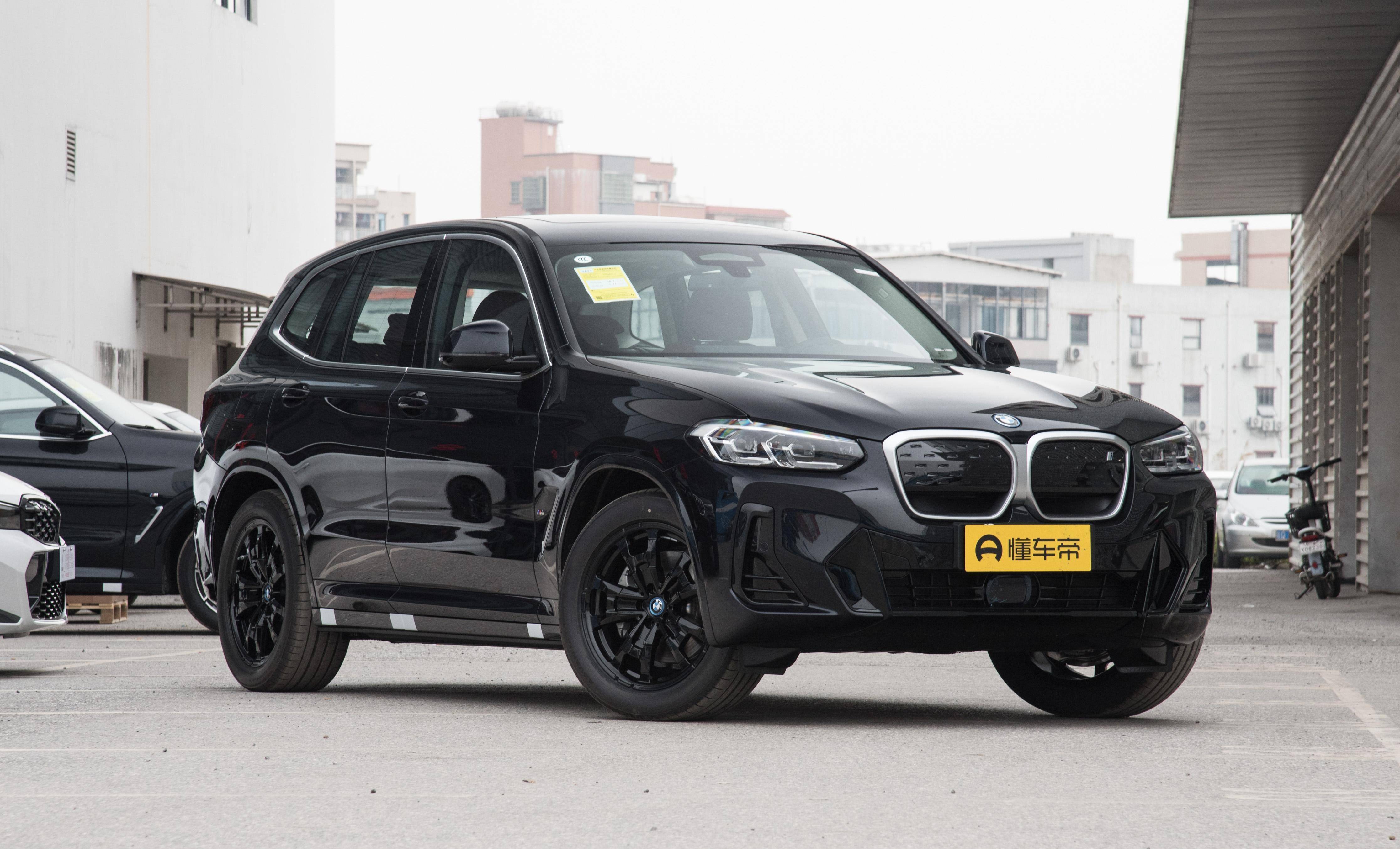 拥有286匹马力，纯电续航里程550km的宝马iX3是否值得入手_搜狐汽车_搜狐网