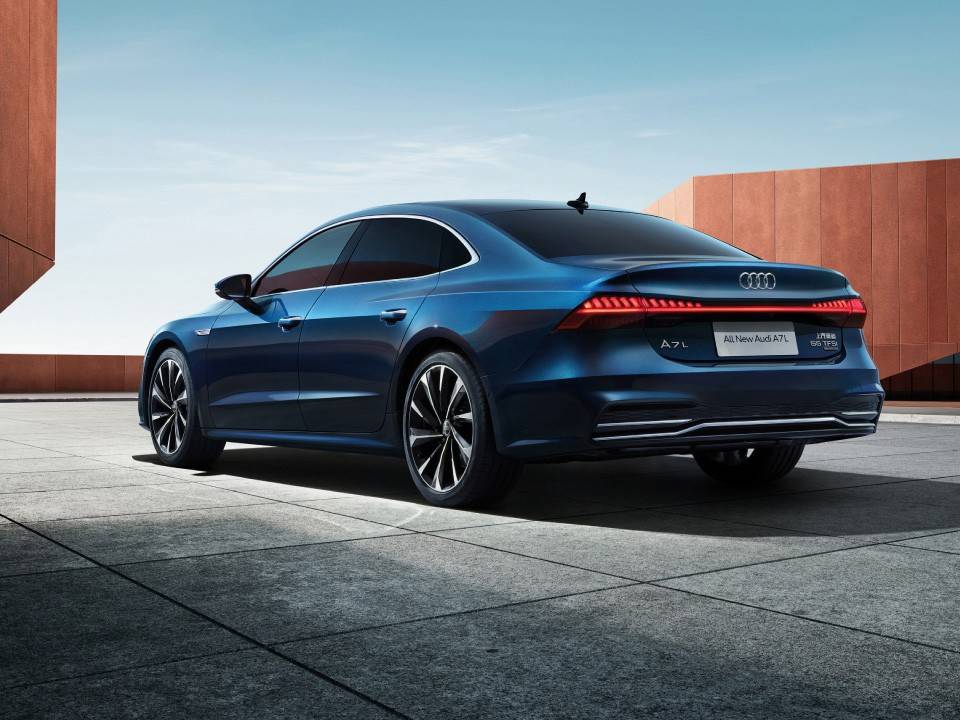 国产奥迪天花板，上汽奥迪A7L带着3.0T V6发动机登台_搜狐汽车_搜狐网