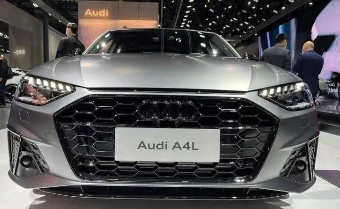 全系2.0T动力，BOSE音响，2023款奥迪A4L配置升级_搜狐汽车_搜狐网