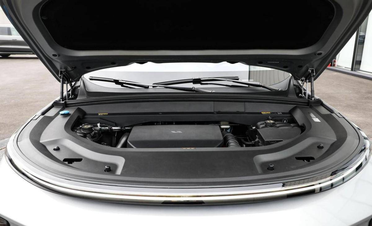 理想L9亏电油耗实测：官方百公里油耗7.8L，我们实测9.8L！_搜狐汽车_搜狐网