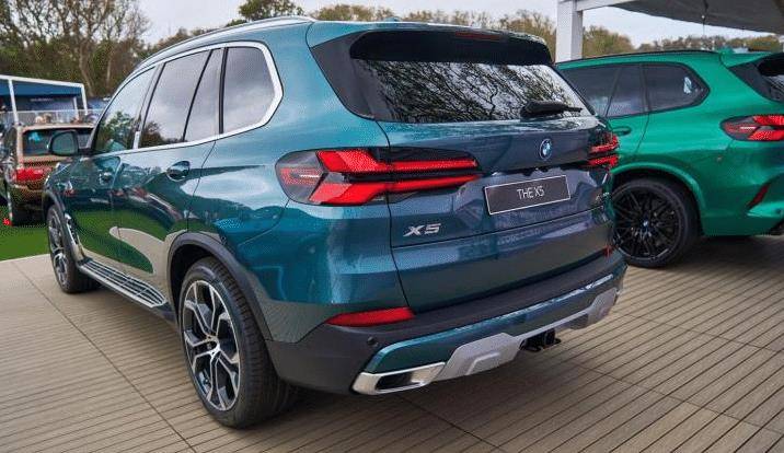 新款宝马X5亮相了，搭载3.0T+48V轻混，造型精致，不久将要国产_搜狐汽车_搜狐网