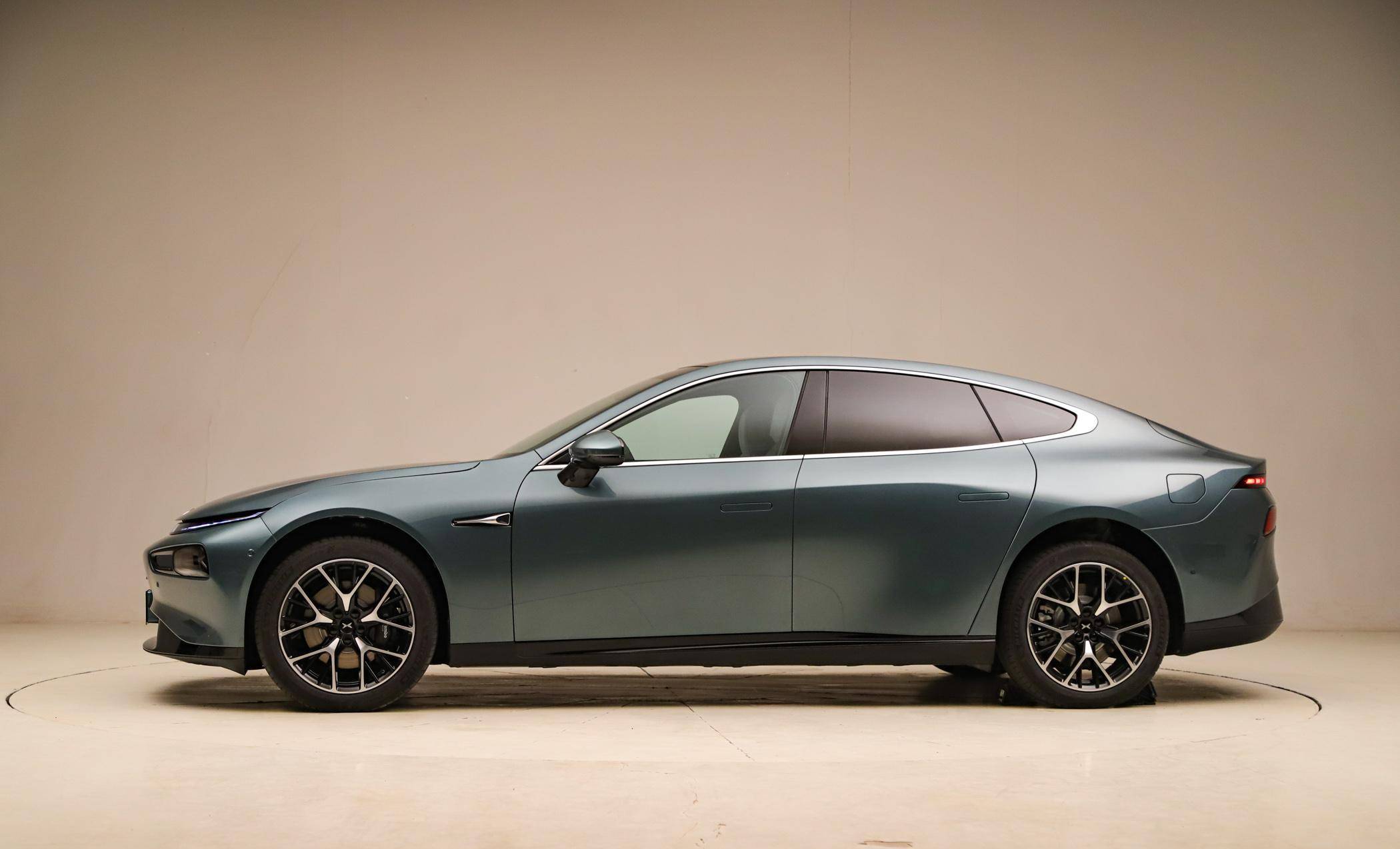 车主们想要的都来了，静态体验小鹏新款P7i_搜狐汽车_搜狐网