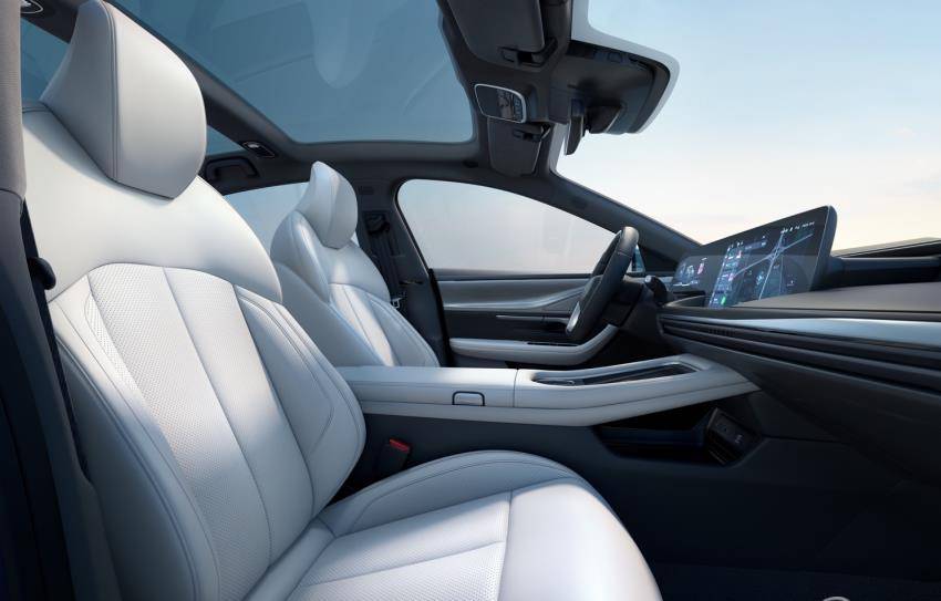 小鹏P7i上市，24.99万起！加装激光雷达，可端到端辅助驾驶_搜狐汽车_搜狐网