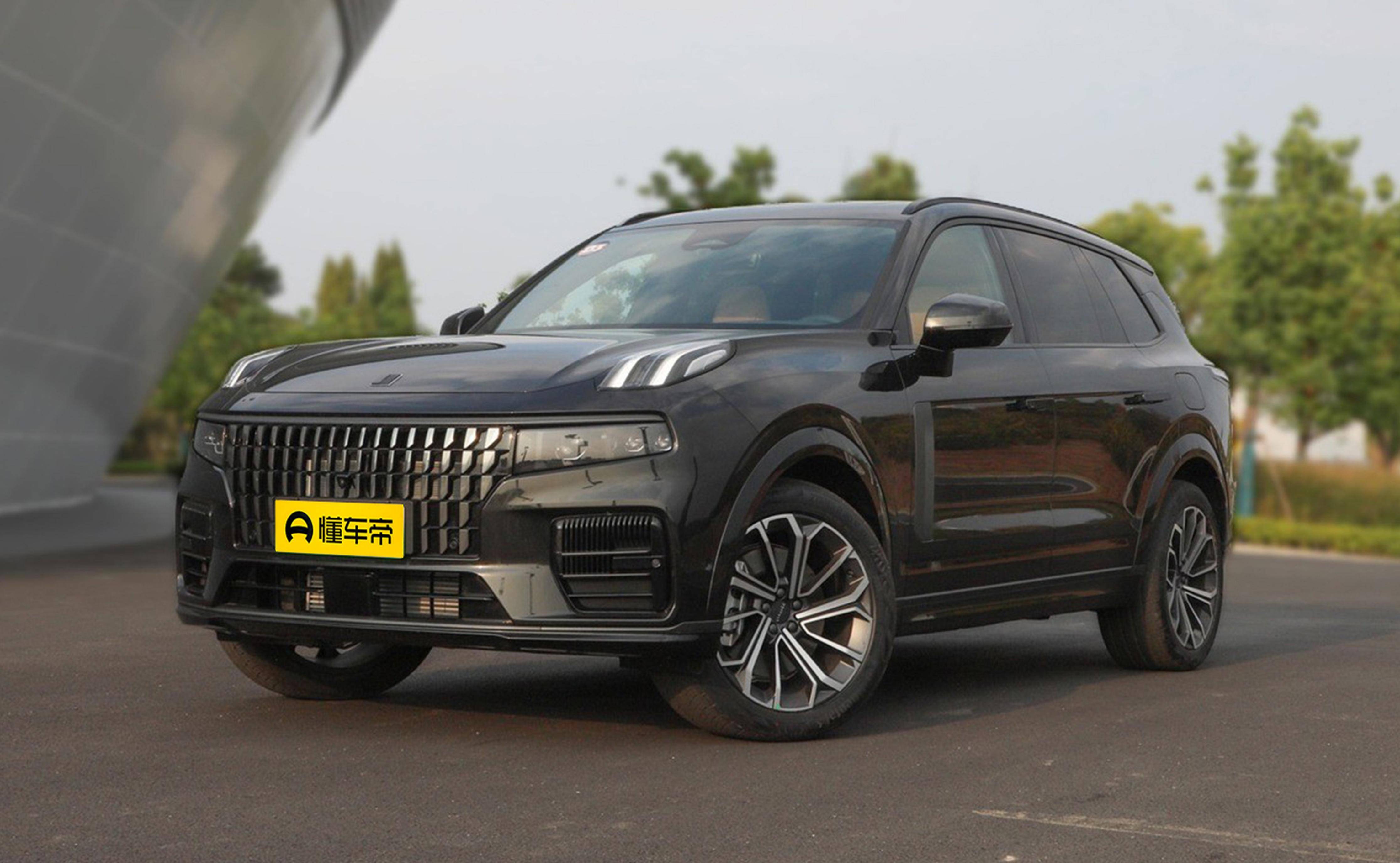 安全配置丰富，领克09 EM-P远航版怎么样？全方面评测！_搜狐汽车_搜狐网