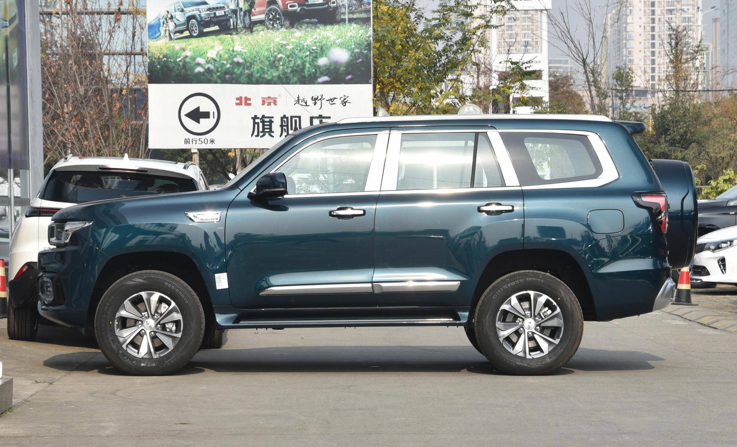 售价24.58万元起，北京越野BJ60新车型上市，坦克500同级_搜狐汽车_搜狐网