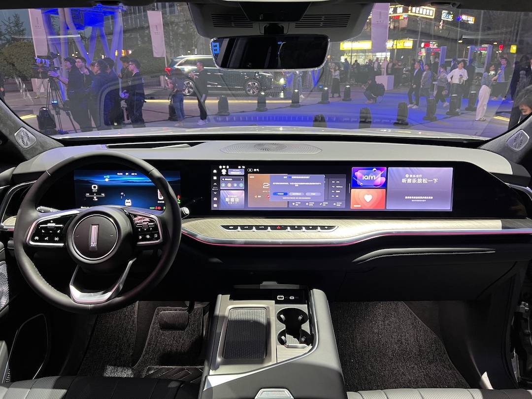 魏牌蓝山DHT-PHEV上市售27.38万起 综合续航达1200公里_搜狐汽车_搜狐网