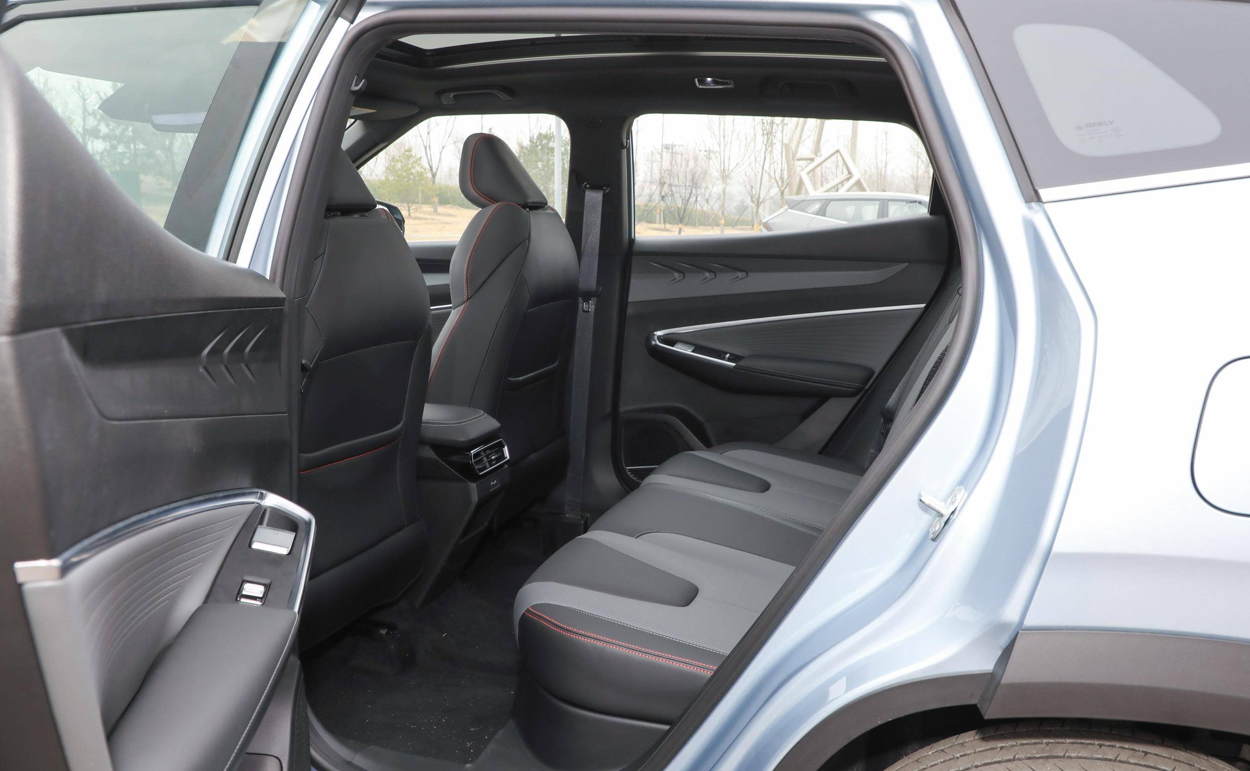 吉利博越换代车型预售10.9万元起，零百加速7.9S，车机配高通8155_搜狐汽车_搜狐网