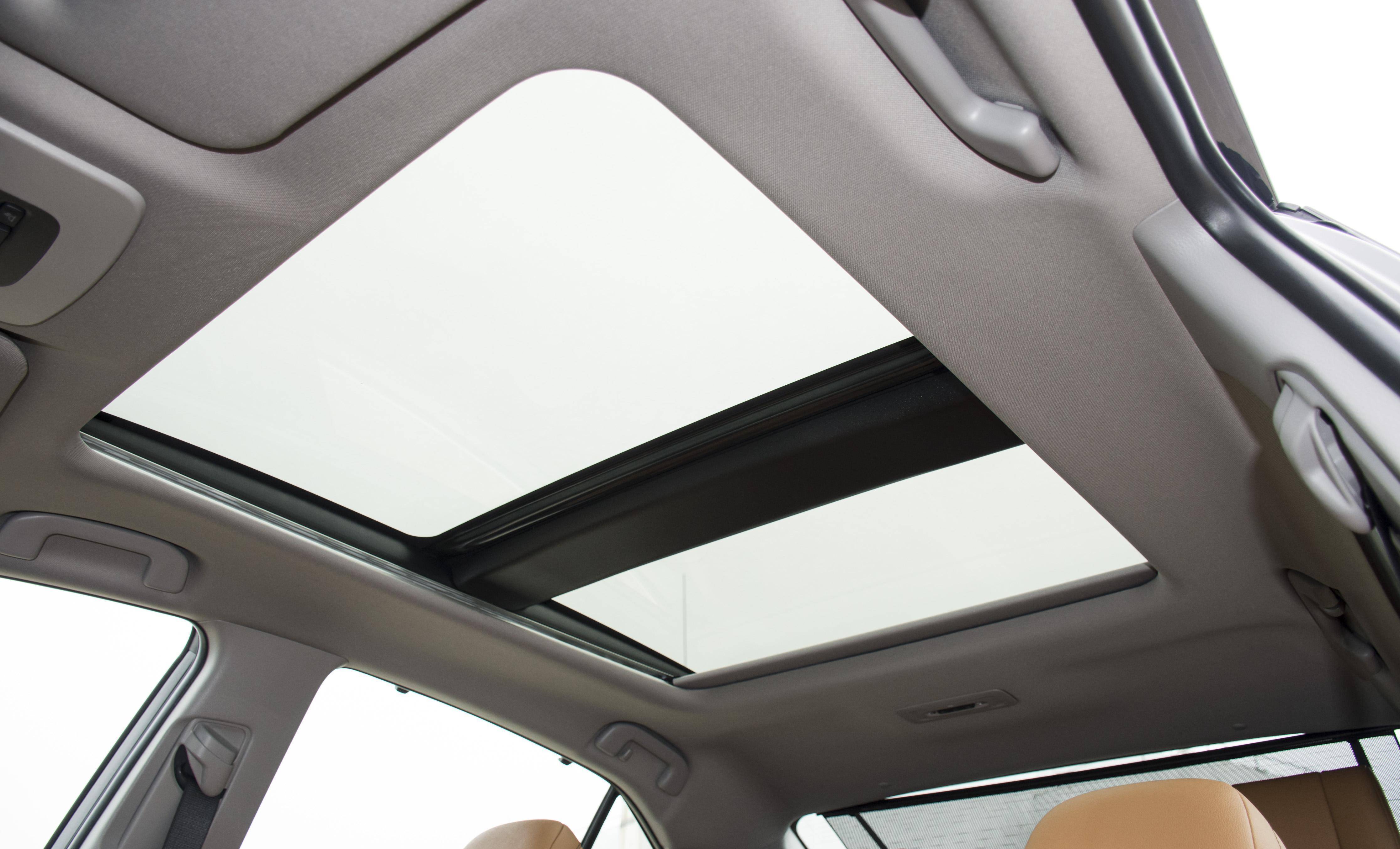 2023款凯美瑞，搭载2.5L+8AT变速箱，保值率同级第一，香吗？_搜狐汽车_搜狐网