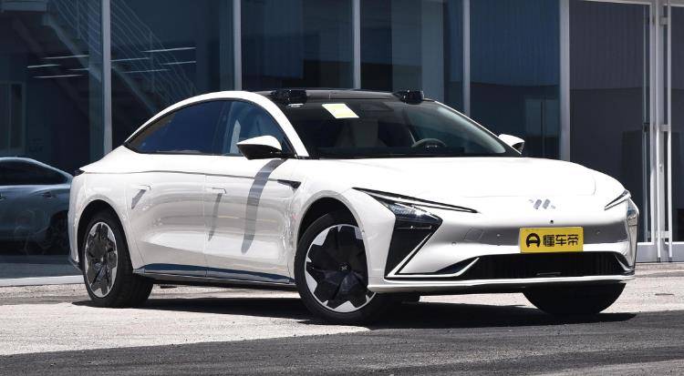 两款豪华中大型轿车PK：凯迪拉克CT6和智己L7，哪款适合你？_搜狐汽车_搜狐网