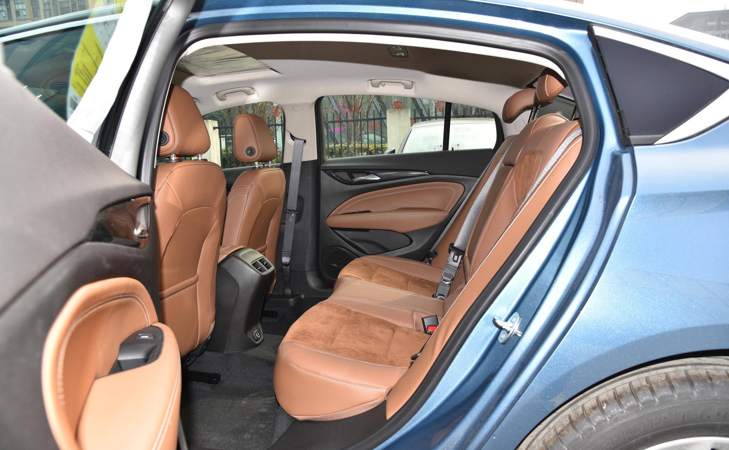 别克君威：最高优惠5.2万元，外观耐看，配1.5T+9AT变速箱_搜狐汽车_搜狐网