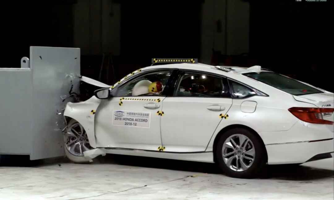 INSPIRE中保研碰撞官方道歉，本田INSPIREA柱加强了没_搜狐汽车_搜狐网