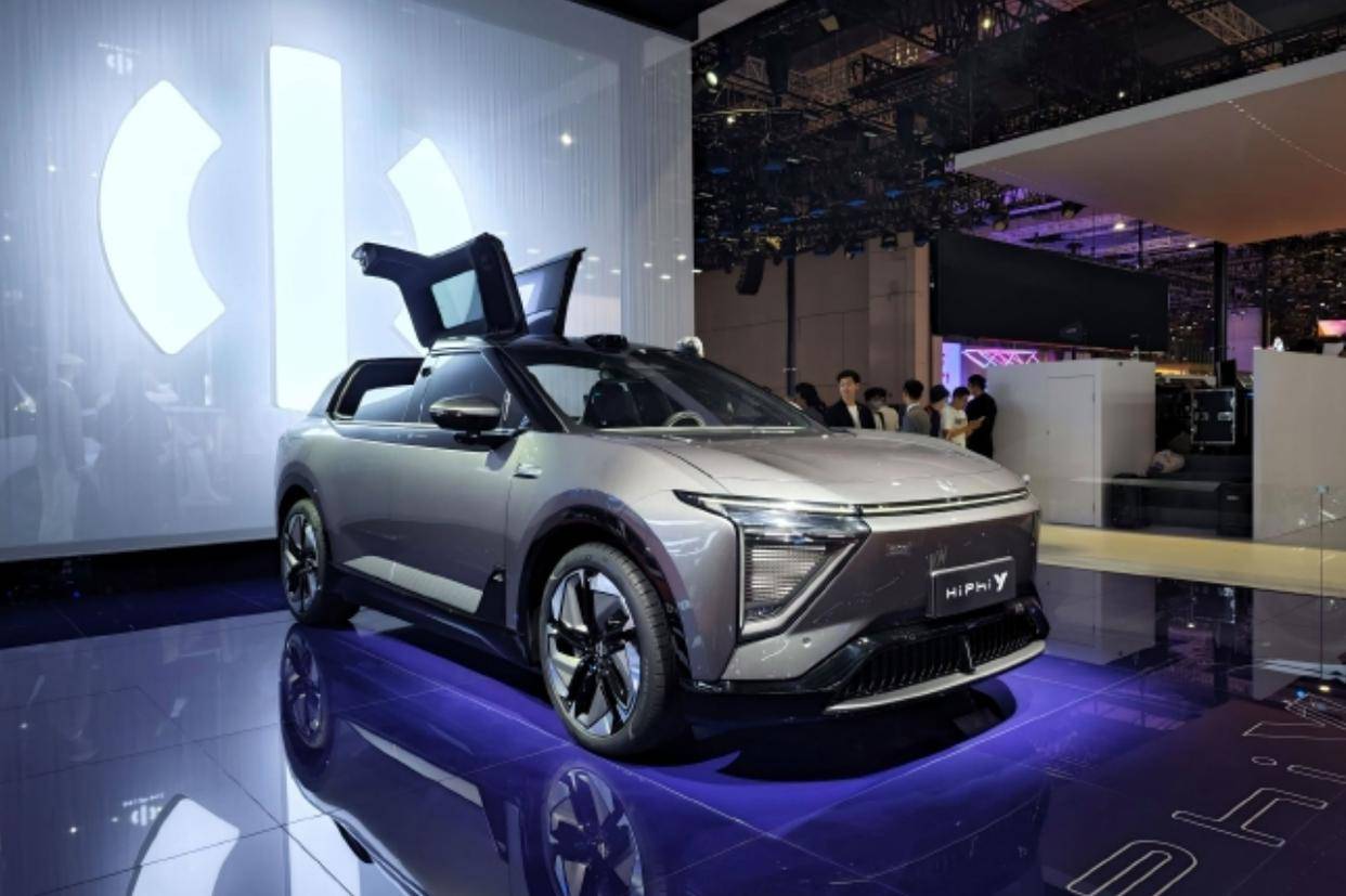 数说智能车｜U8配3激光雷达/ES6搭33感知元件，车展硬件谁最牛！_搜狐汽车_搜狐网