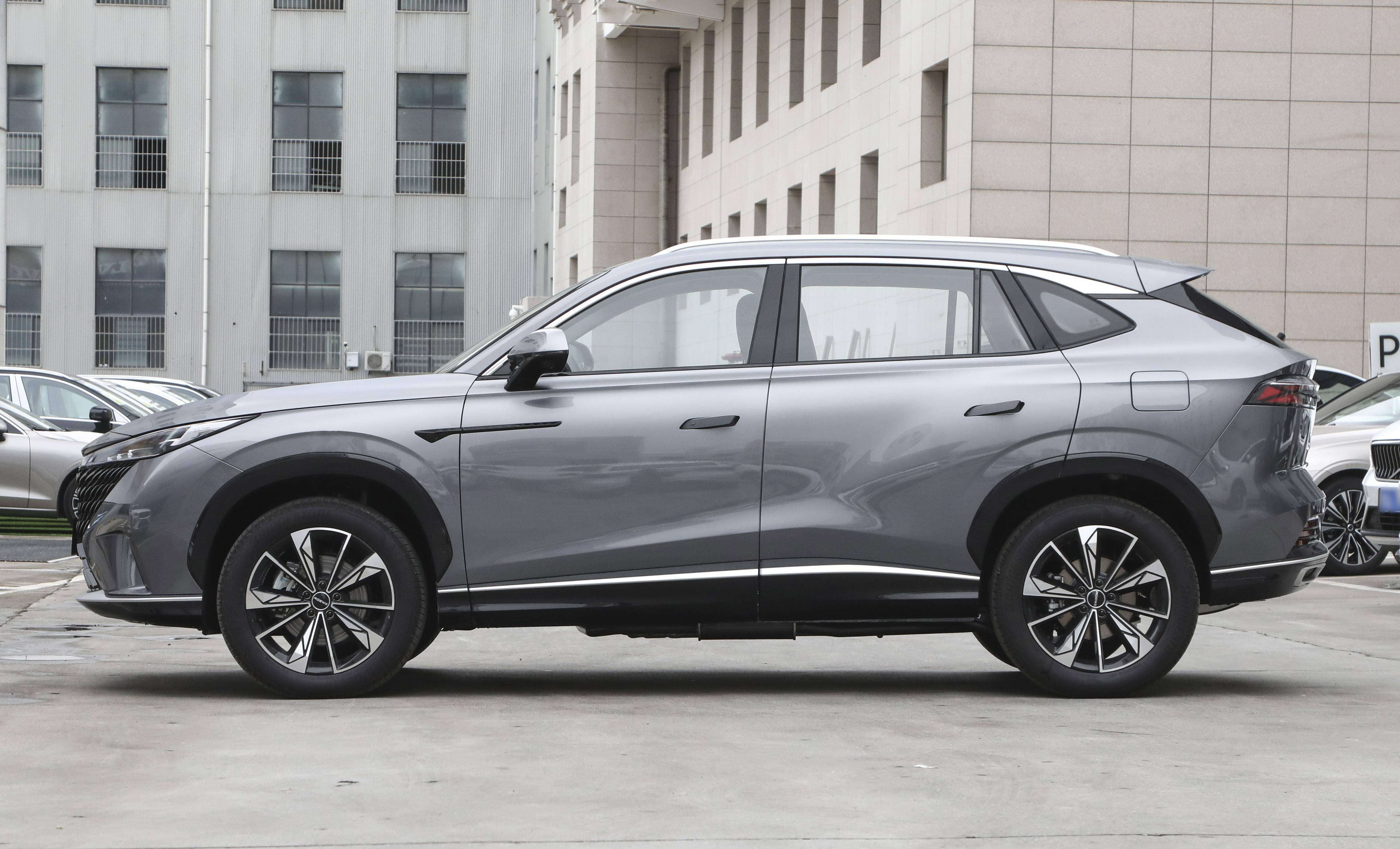 车市内卷严重，这款荣威eRX5售15.89万，综合表现不错！_搜狐汽车_搜狐网