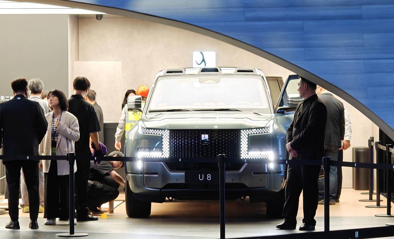 上海车展仰望U8、U9正式亮相，109.8万元的仰望U8，准备开野吧_搜狐汽车_搜狐网