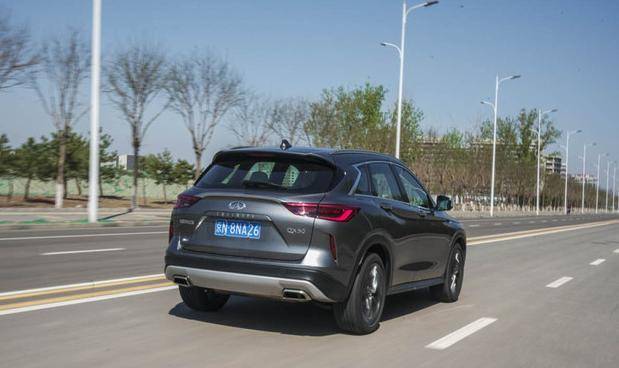 34万没要奥迪Q5L却买了英菲尼迪QX50，2个月后车主想说三个字！_搜狐汽车_搜狐网