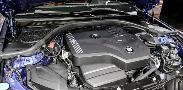 34.3万提了辆宝马325Li，2个月后再开奔驰C级，车主：差距明显！_搜狐汽车_搜狐网