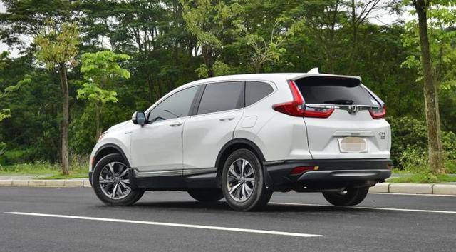 开完全新哈弗H6，再换到本田CR-V上，内行人：差距一目了然_搜狐汽车_搜狐网