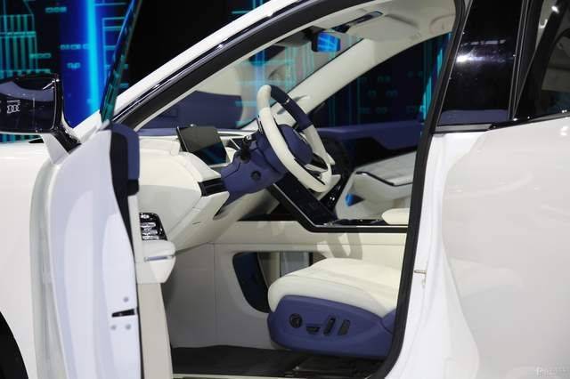 纯电续航950km 预售34.98万元 3.8s破百 大型SUV 内卷还是价格虚高_搜狐汽车_搜狐网