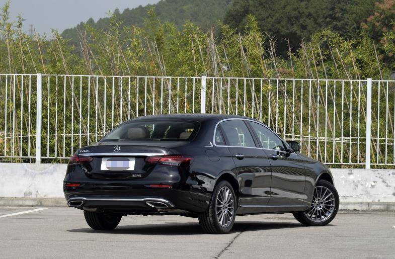 39.9万提了辆奔驰E260L，才开800公里，车主有话要说_搜狐汽车_搜狐网