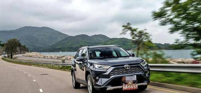 15.4万提了辆长安CS75PLUS，再换到RAV4上，车主：差距明显_搜狐汽车_搜狐网