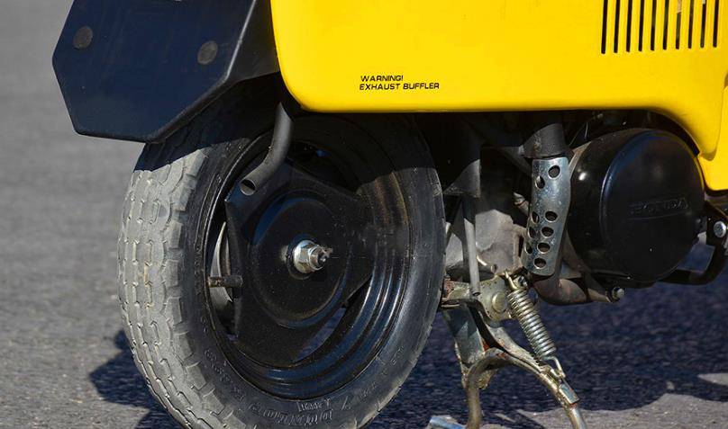 本田最小的摩托车，48cc单缸水冷，马力2.5匹，可折叠_搜狐汽车_搜狐网