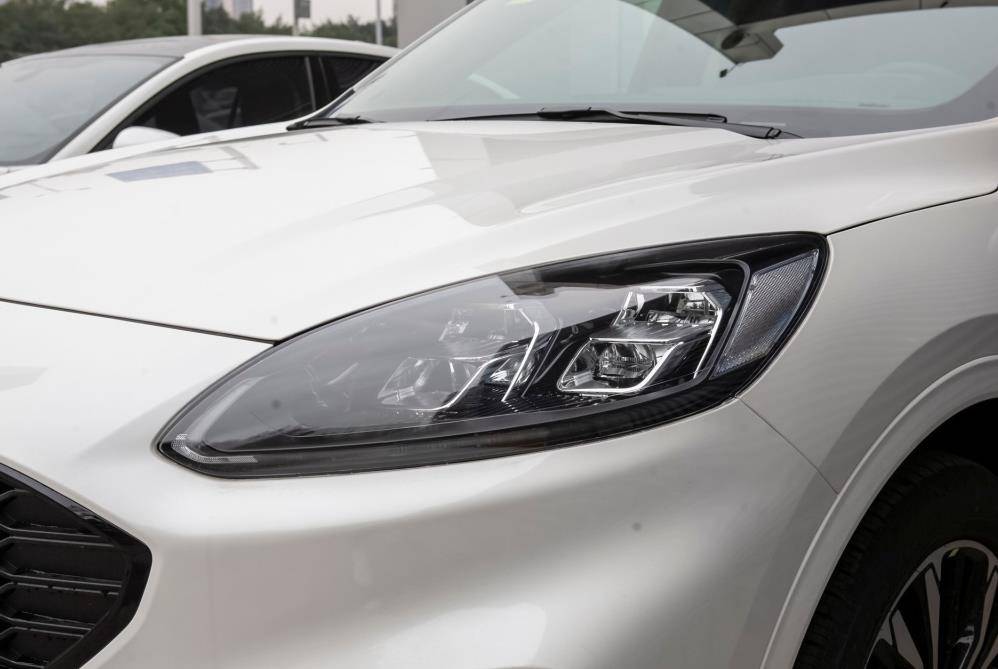 福特又一重磅SUV上市，号称“小保时捷”，2.0T爆248马力，配四驱_搜狐汽车_搜狐网