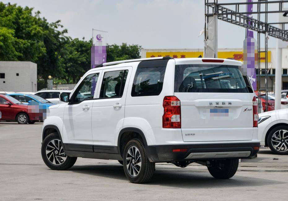 长安这是又坐不住了，打造新款大七座SUV，还带电动天窗，5.19W起_搜狐汽车_搜狐网