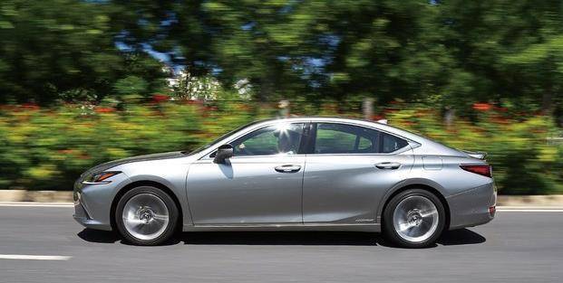 没有优惠提车还要等3个月 评测雷克萨斯ES300h有什么绝招_搜狐汽车_搜狐网