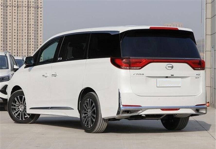 不足18万的“商务王”！丐版252马力，配双电滑门，GL8黯然失色_搜狐汽车_搜狐网