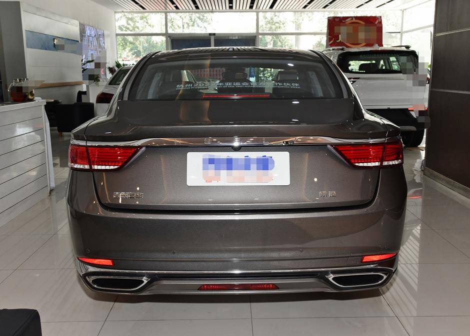 不输帕萨特的国产中轿，1.8T配7DCT马力184匹，配真皮电动座椅_搜狐汽车_搜狐网