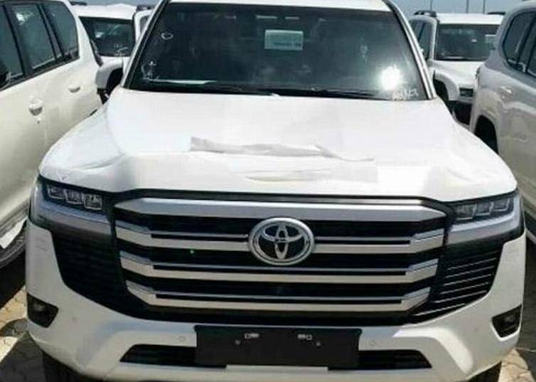 再等4天就全球首发！全新丰田旗舰“神车”已上路，3.5T动力配10AT_搜狐汽车_搜狐网