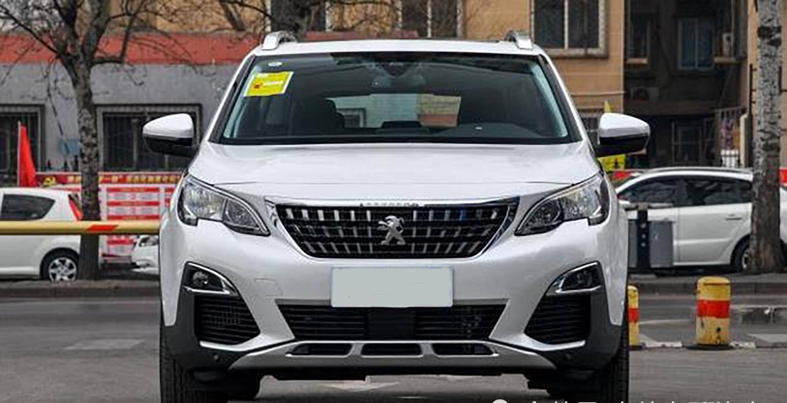 标致紧凑SUV，1.8T＋8AT，车宽1850mm，法系车真的不香吗？_搜狐汽车_搜狐网