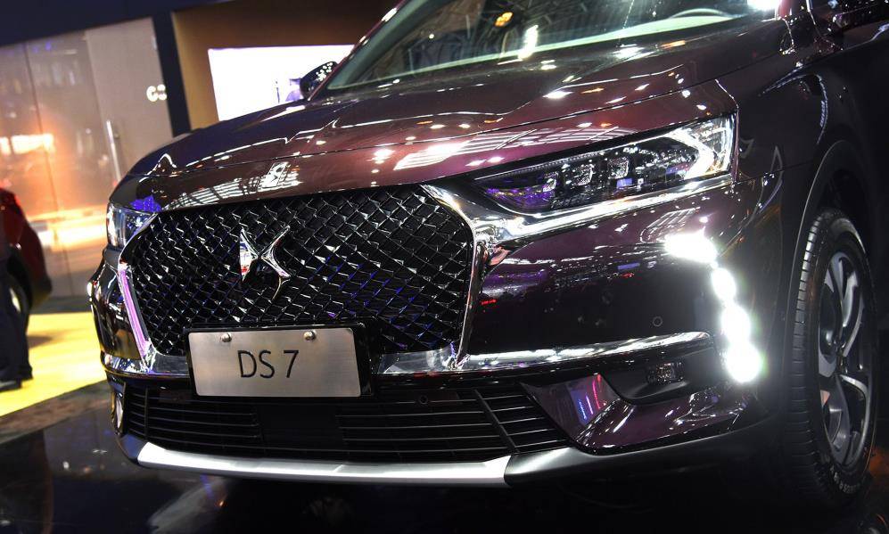 新款“大熊猫”DS7上市！215马力＋8AT，比奥迪Q3优秀，国六标准_搜狐汽车_搜狐网