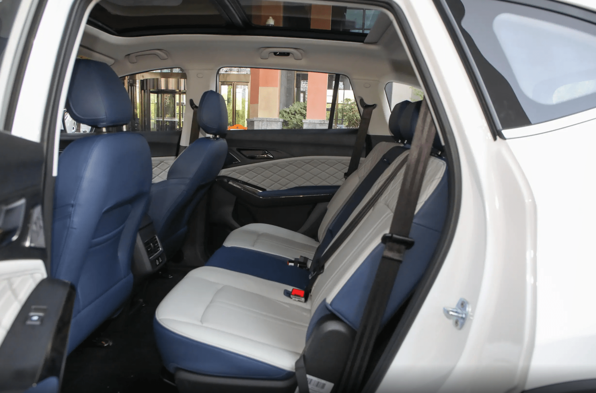 全新德系SUV上市，9万级定价！轴距2830mm，气势不输汉兰达_搜狐汽车_搜狐网