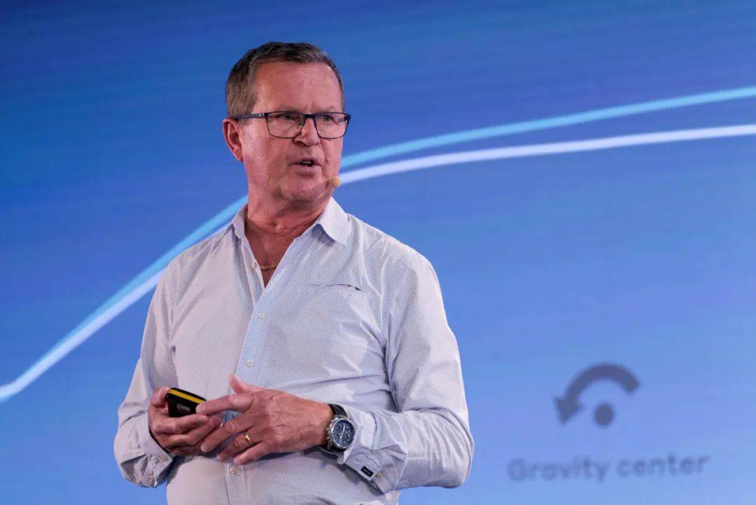 LEVC发布全新纯电SOA架构，开启车轮上的空间革命_搜狐汽车_搜狐网