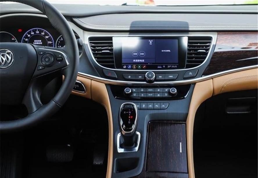 最良心美系“豪车”！车长超5米无惧A6L，起步241马力，不足20万_搜狐汽车_搜狐网