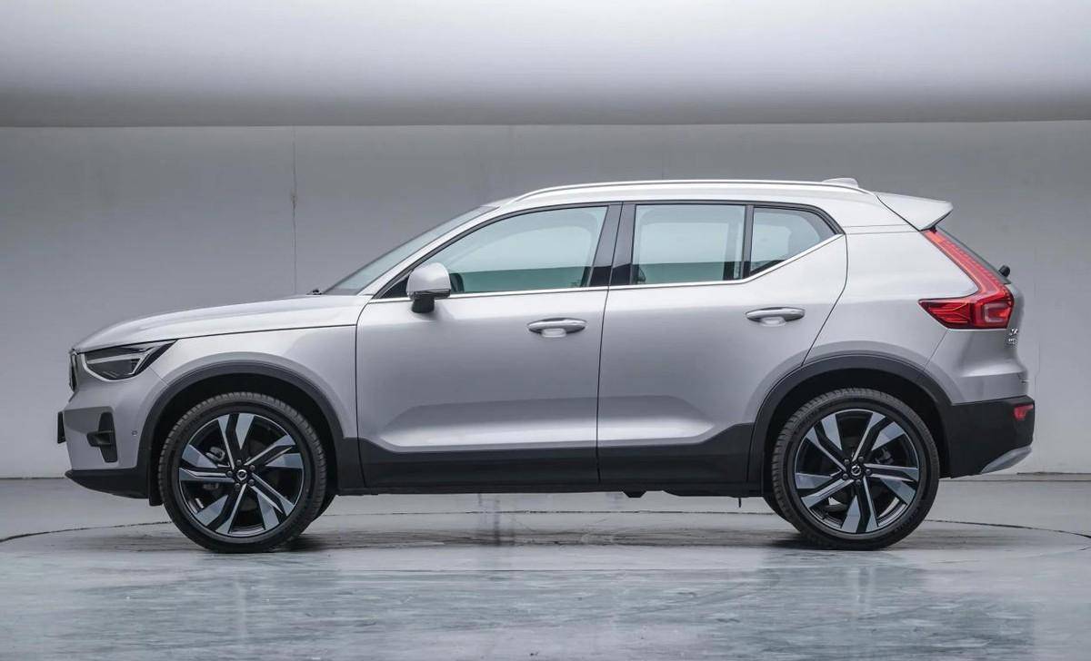 解读沃尔沃XC40，全系配2.0T+48V轻混，是年轻人的品质SUV？_搜狐汽车_搜狐网